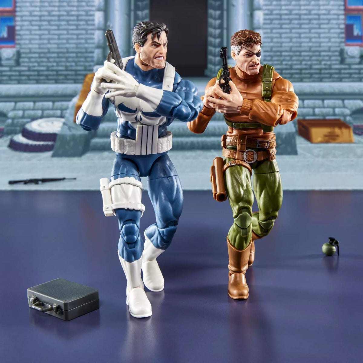 Hasbro - Marvel Legends Series - Gamerverse Punisher and Nick Fury ...